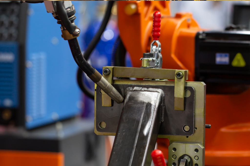 Robotic Welding Cells | Factory Welding Automation Solutions | Phoenix